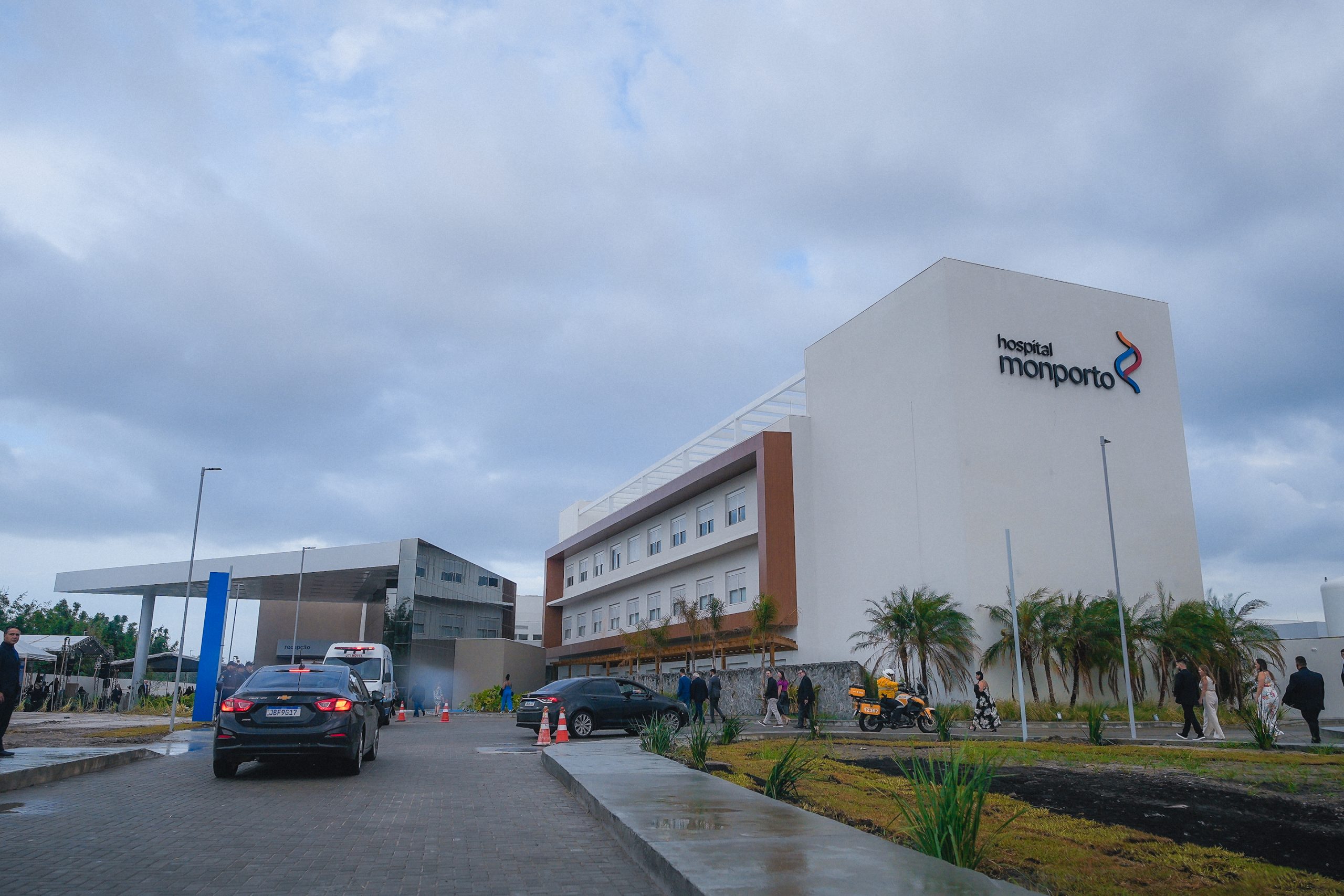 Novo hospital de Rio Grande é inaugurado e passa a operar com média de 100 leitos - BRDE Banco ...
